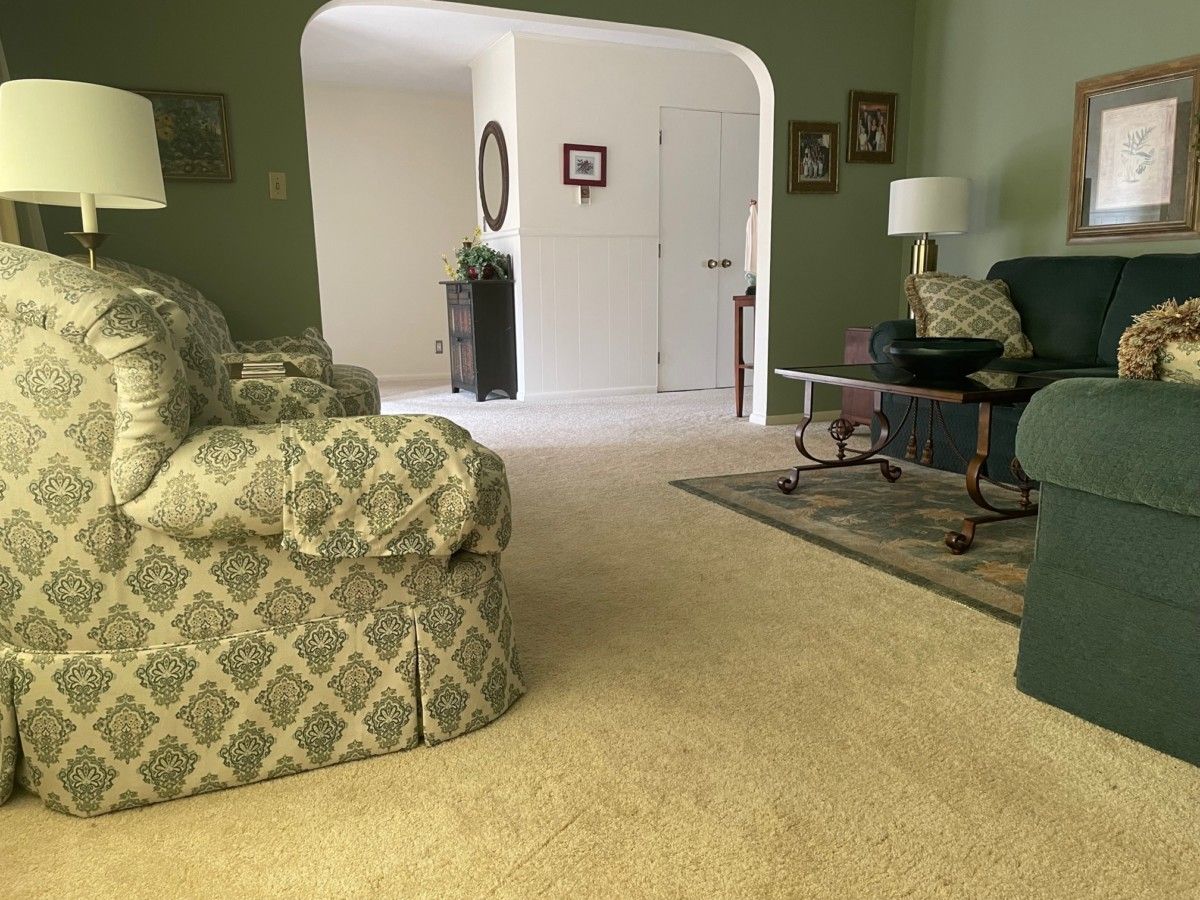 Five Pieces of Furniture for Your Intellectual Living Room